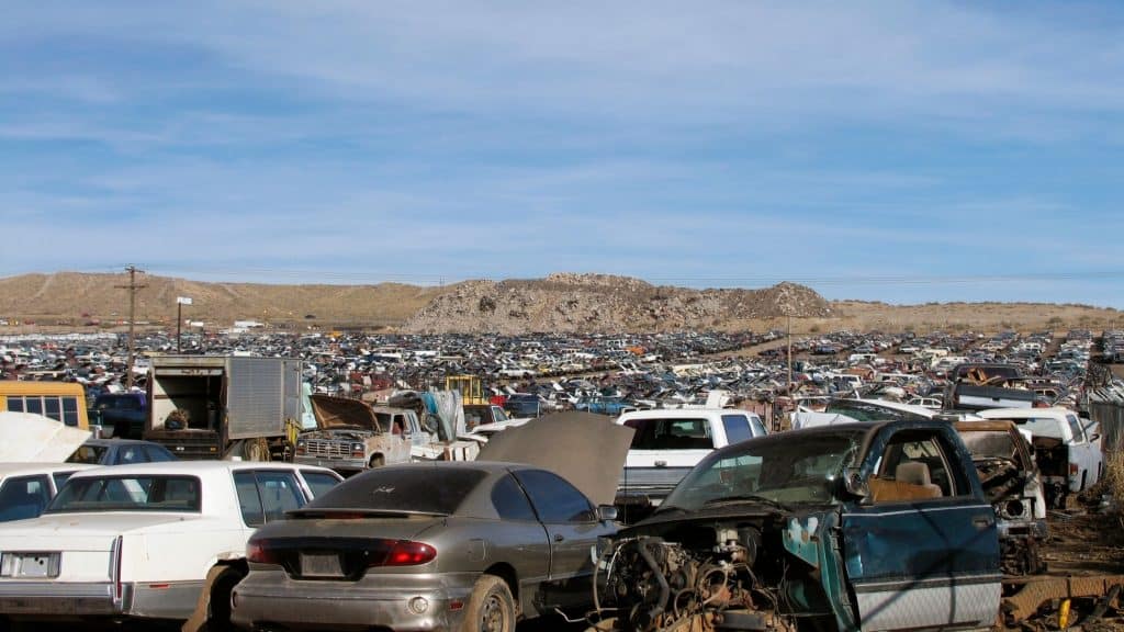What are Pick and Pull Junk Yards?